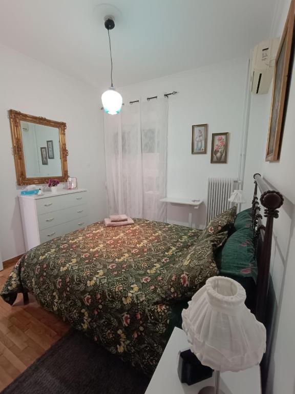 Panormou studio comfortable max two guests, Athens – Updated 2024 Prices