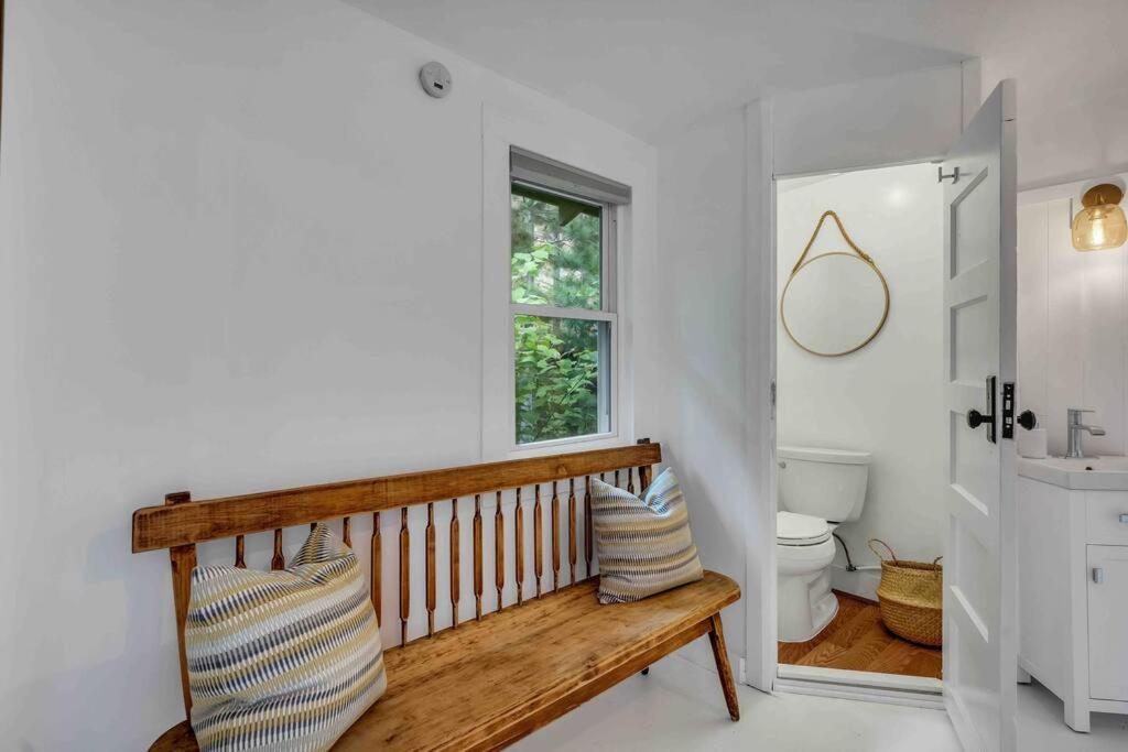 Where We Roam Log Cabin with Mountain Views, Kellogg (updated prices 2025)