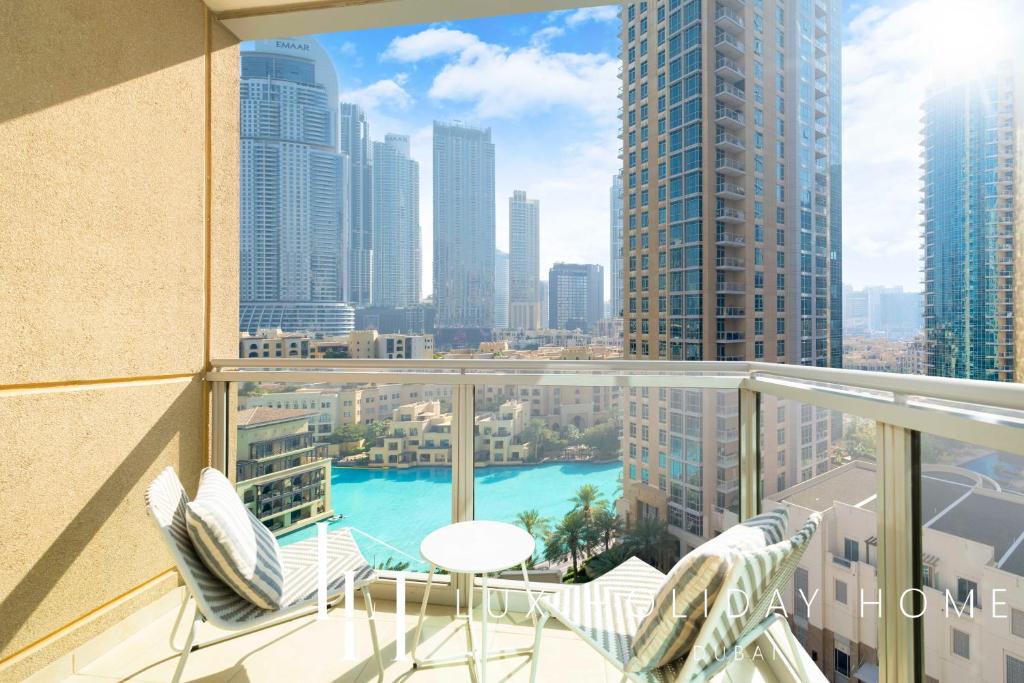 LUX The Stunning Fountain View Suite, Dubai (updated prices 2026)