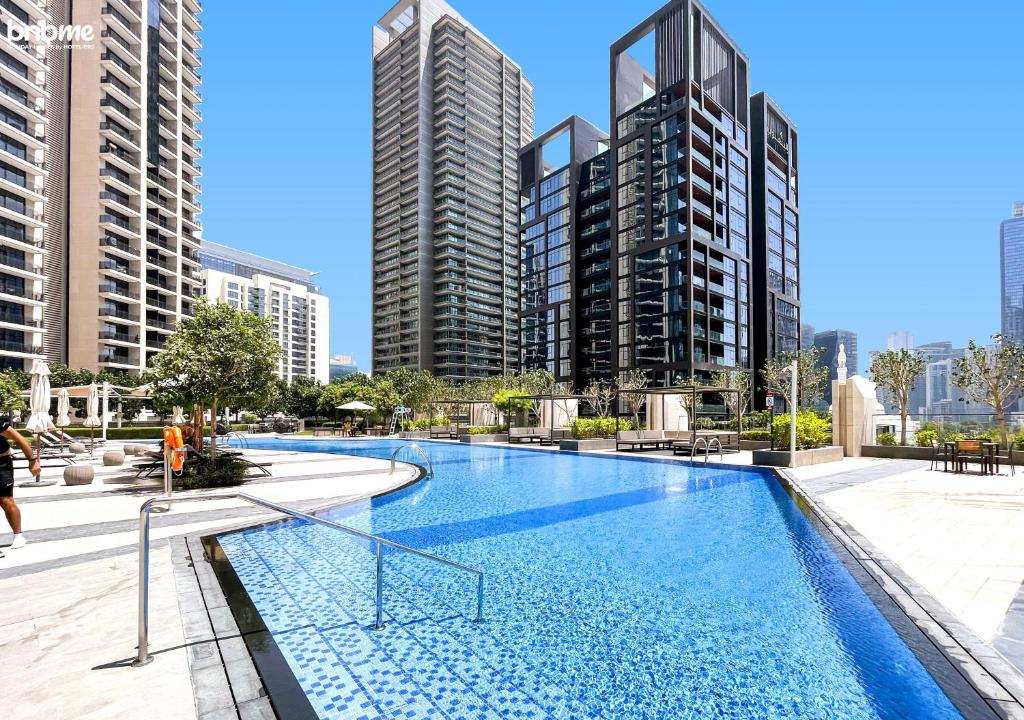 bnbmehomes - Boulevard Heights, Dubai (updated prices 2025)