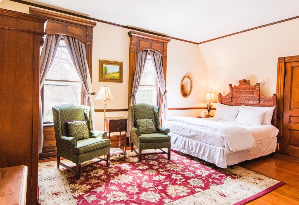 Cedar Crest Inn, Asheville (updated prices 2025)