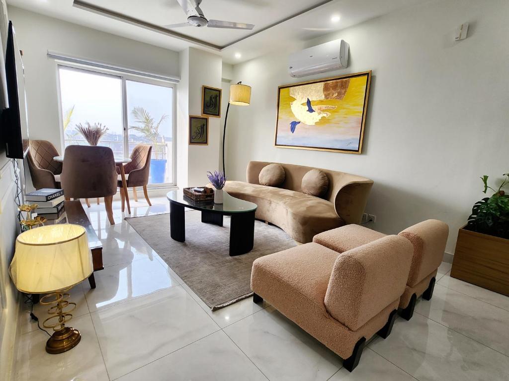 Two-Bedroom Luxury Apartment, Zameen Opal, Lahore (updated prices 2026)