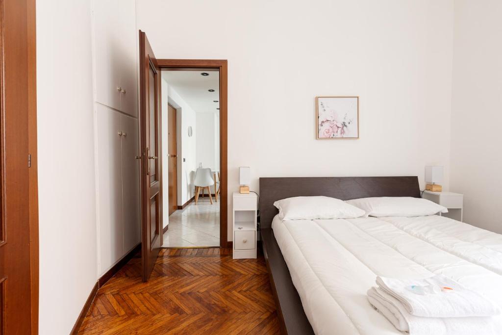 Zara Comfy Apartment - 110m from Istria M5, Milan (updated prices 2025)