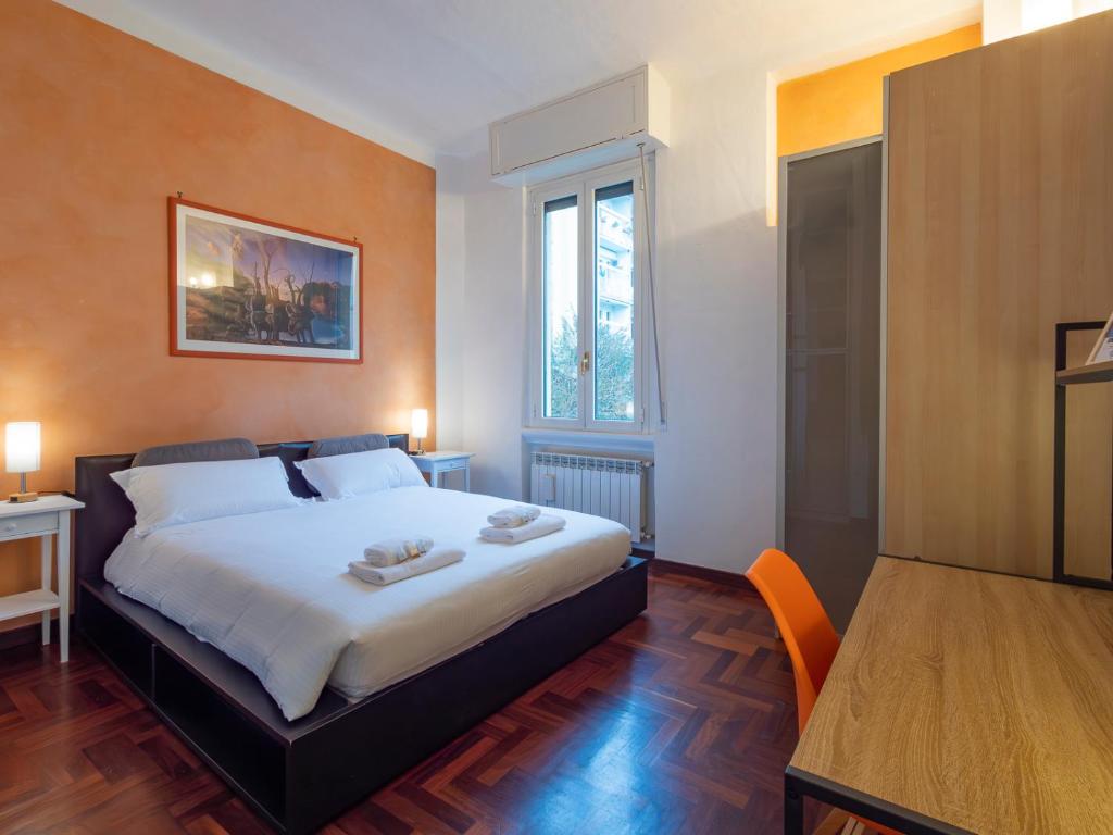 Xenia Apartments - Charming three-room apartment, Milan (updated prices ...