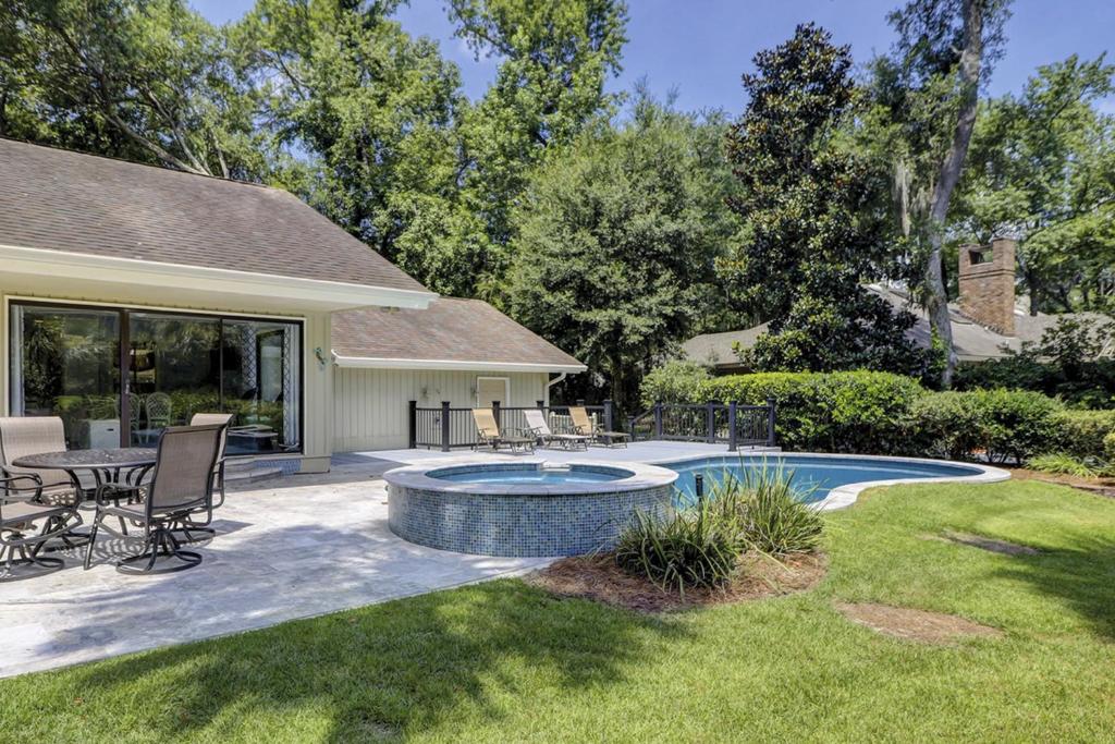 Rum Row 29, Hilton Head Island (updated prices 2025)