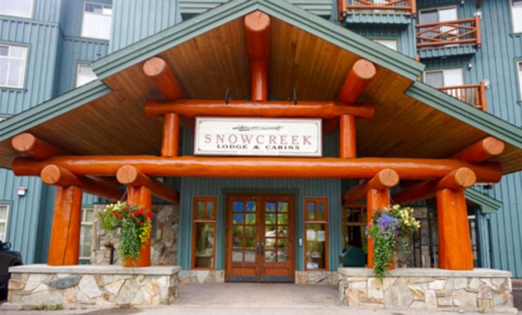 Snow Creek Lodge by Fernie Central Reservations, Fernie (precios ...
