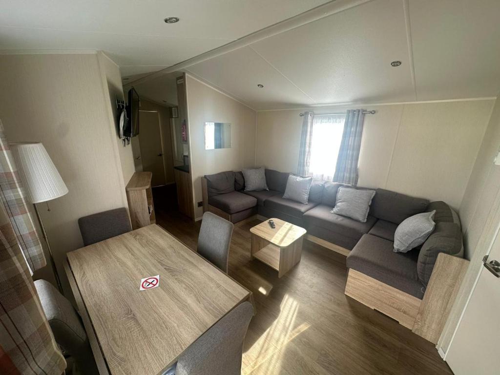 4 Bed 10 Berth Caravan Seawick Holiday Park, Saint Osyth (updated ...