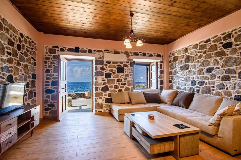 Casa Del Mare Sea View House up to 6 guests, Mandrakion (aktualisierte ...