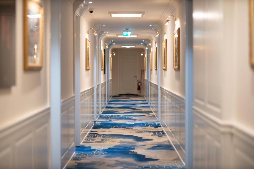 Grand Hotel Belushi, Boge (updated prices 2025)