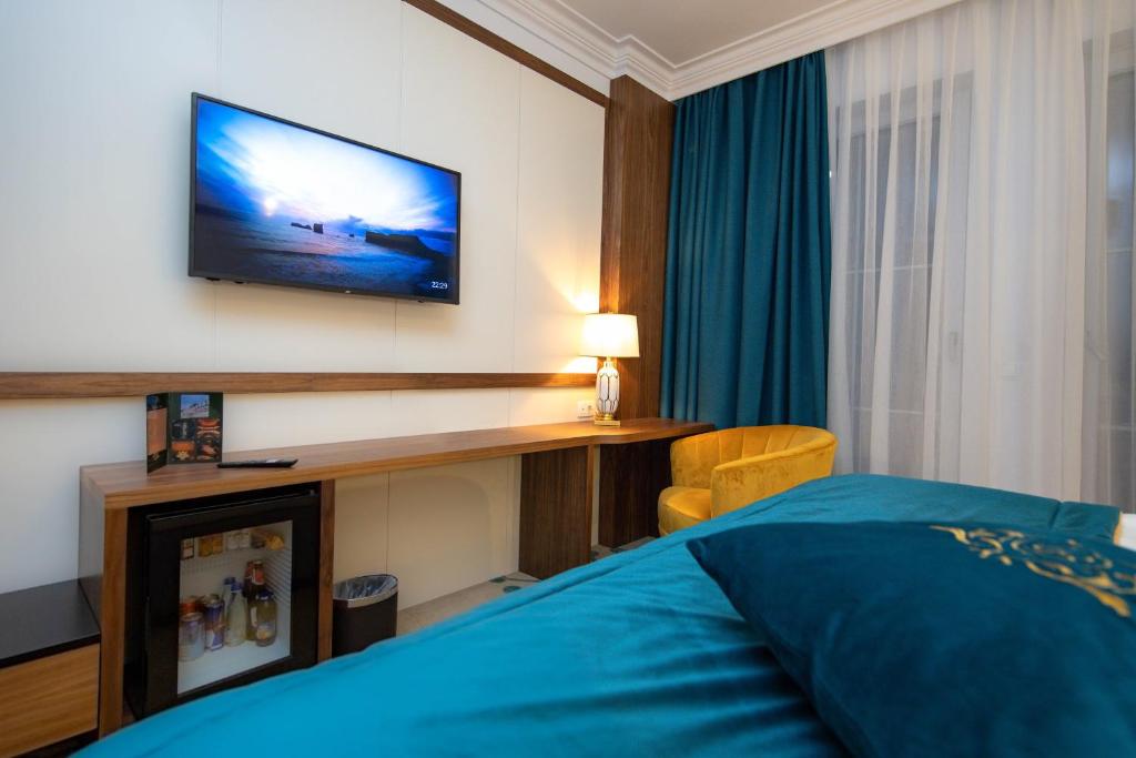 Grand Hotel Belushi, Boge (updated prices 2025)