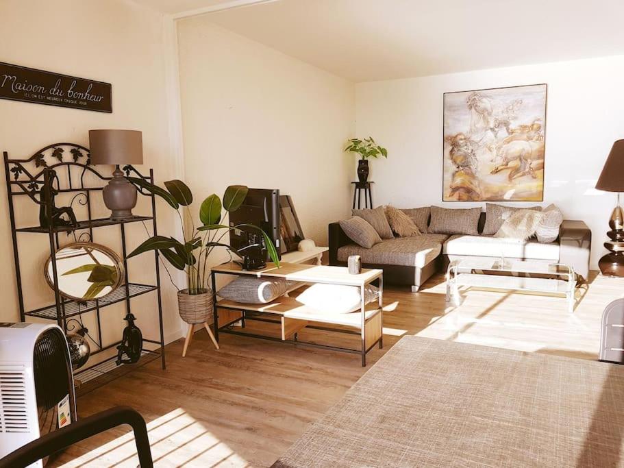 Unique appartement standing 70m2 !entre lagune port animé et à 2mn de ...