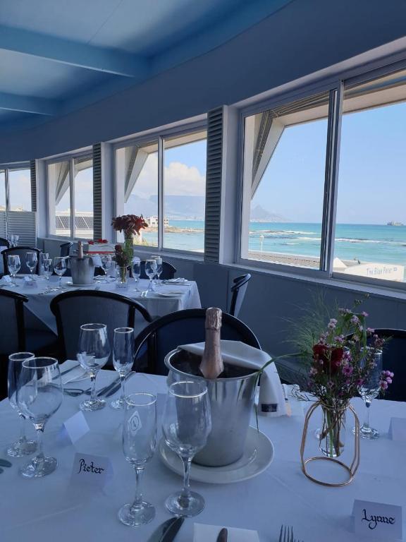 The Blue Peter Hotel, Bloubergstrand (updated prices 2025)