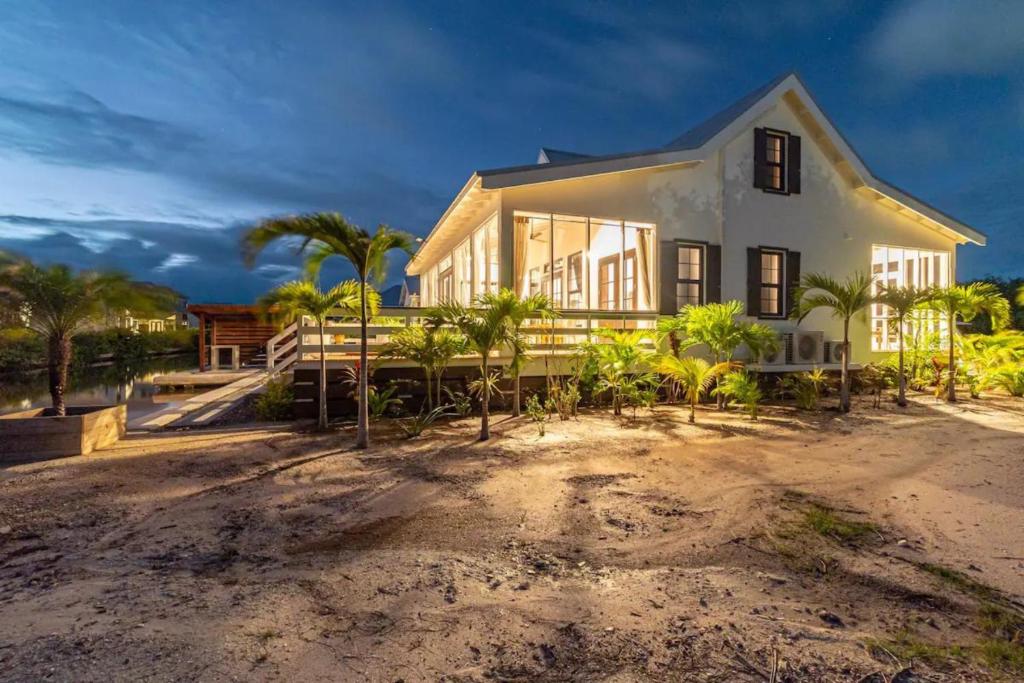 Belize Beach Homes