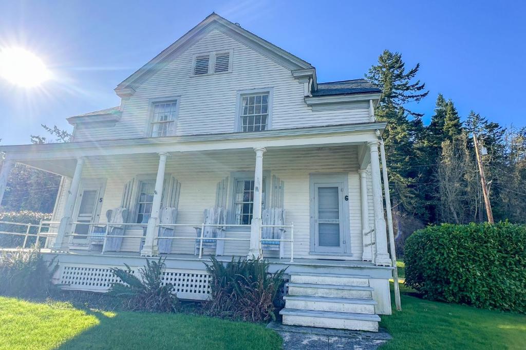 Fort Casey Inn Cottage 6, Coupeville (updated prices 2026)