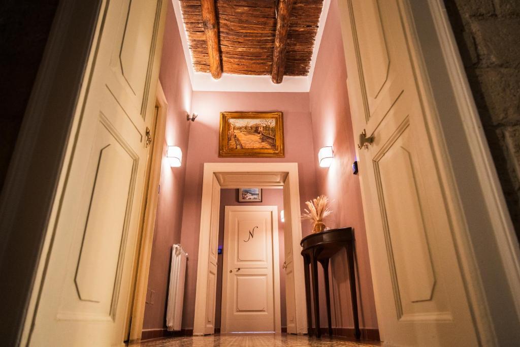 I Leoni di Rosaroll, Naples (updated prices 2025)