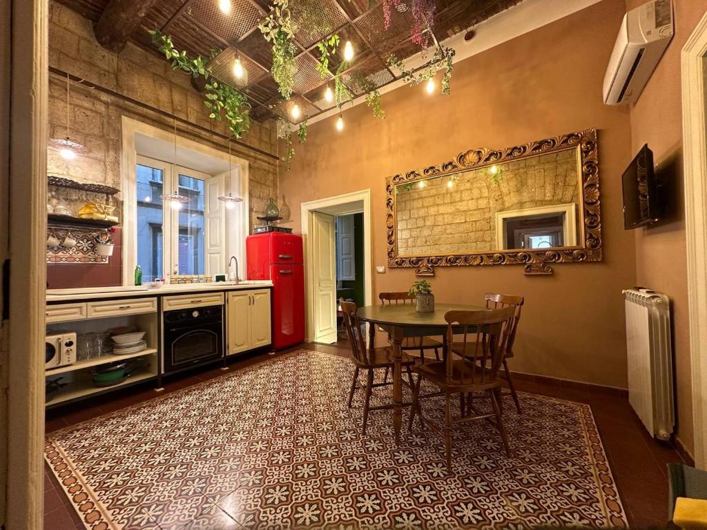 I Leoni di Rosaroll, Naples (updated prices 2025)