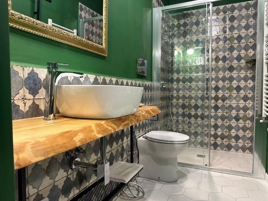 I Leoni di Rosaroll, Naples (updated prices 2025)