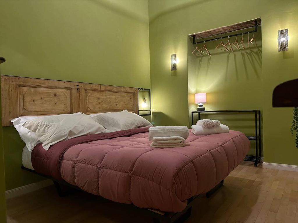 I Leoni di Rosaroll, Naples (updated prices 2025)