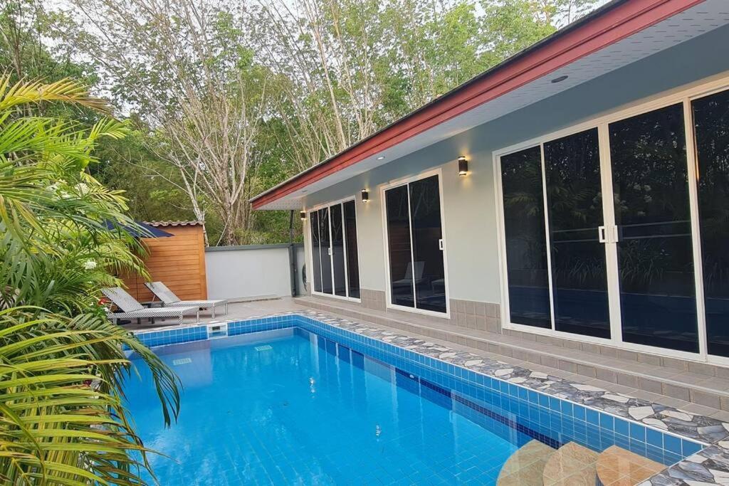 Sky Blue Pool Villa Aonang, Ban Klang (updated prices 2026)
