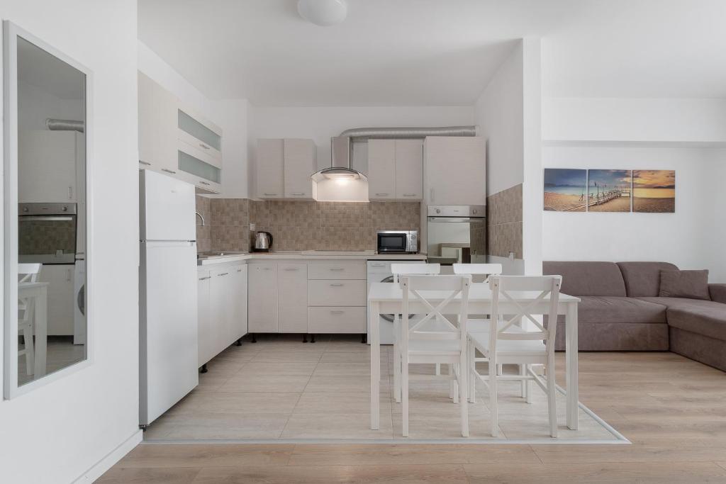 Lotus Hillview Retreat, Oradea (updated prices 2025)