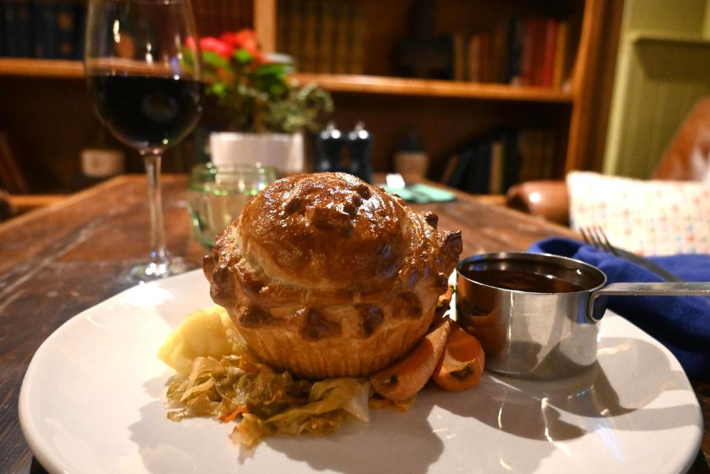 The Duke on The Test, Romsey (updated prices 2025)