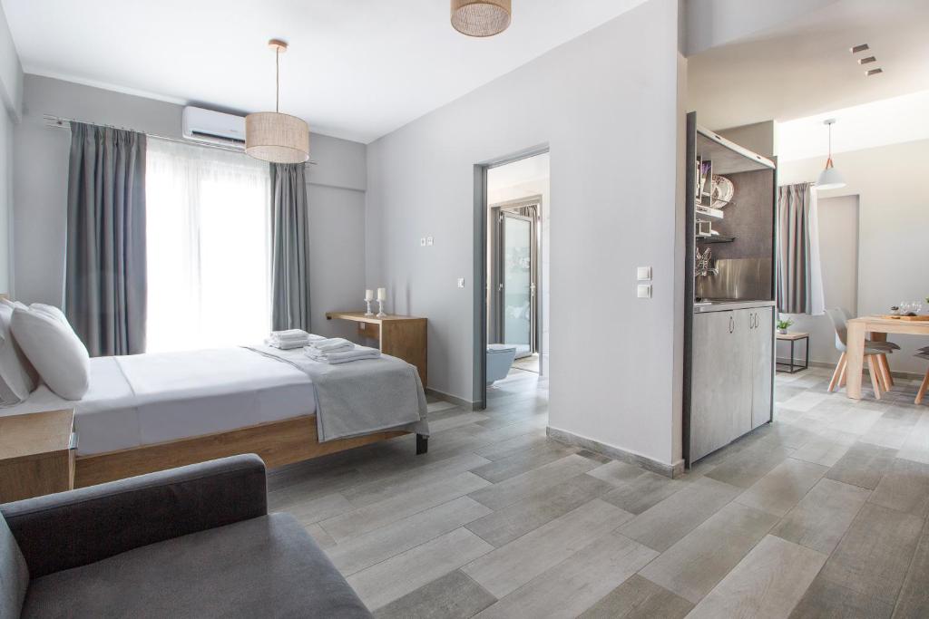 Petradi Luxury Apartments, Nea Roda (updated prices 2025)