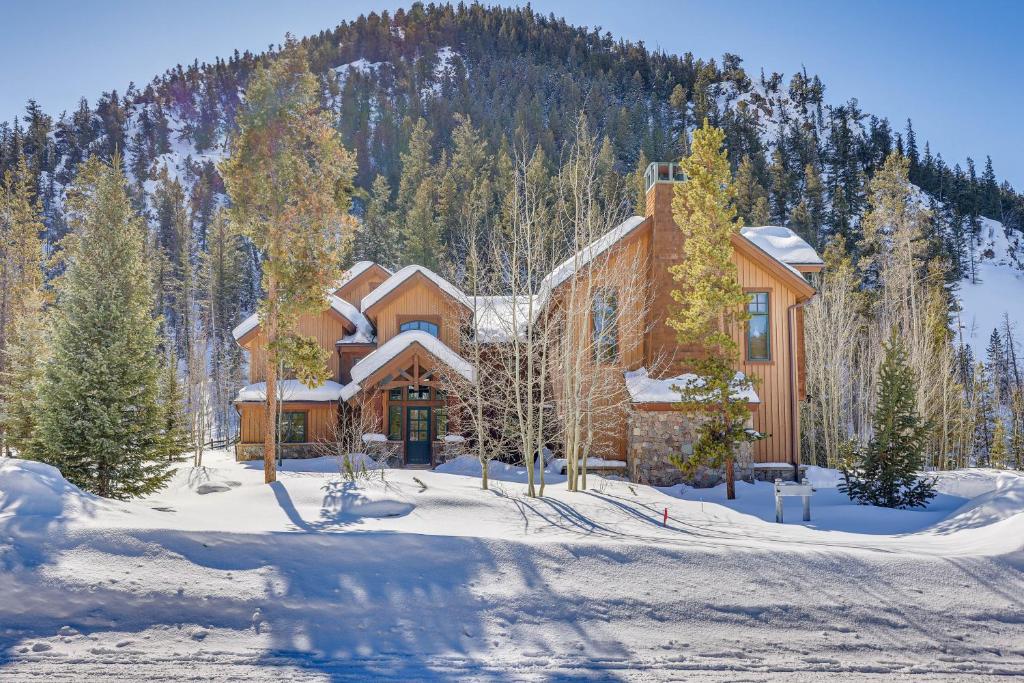 Keystone Vacation Rental Home with Hot Tub and Views, Keystone ...