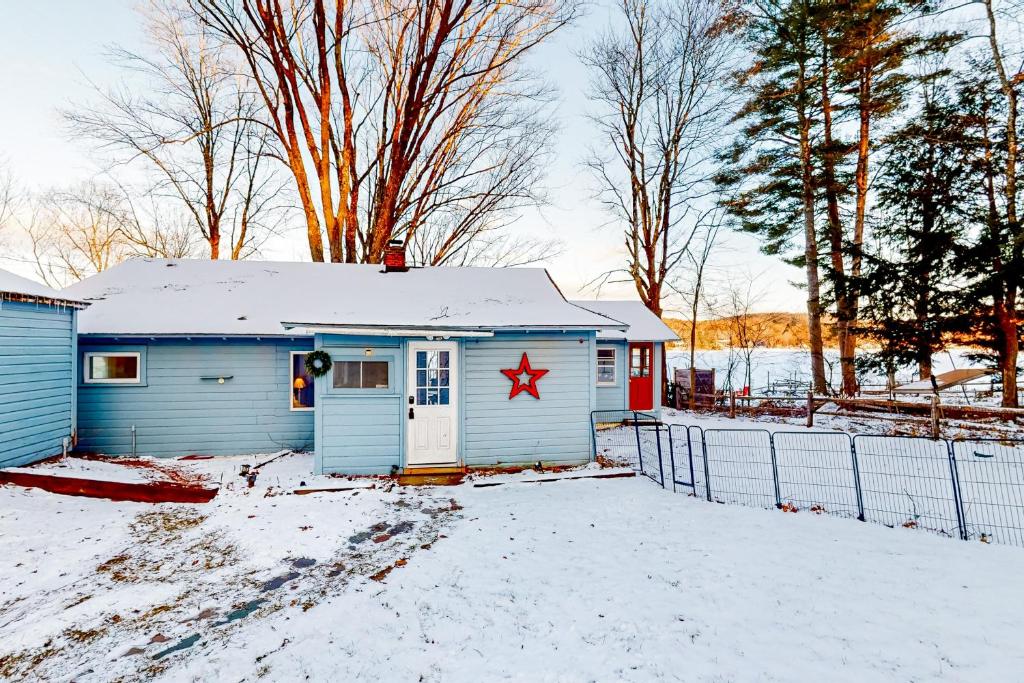 Castleton Charmer, Castleton (updated prices 2025)