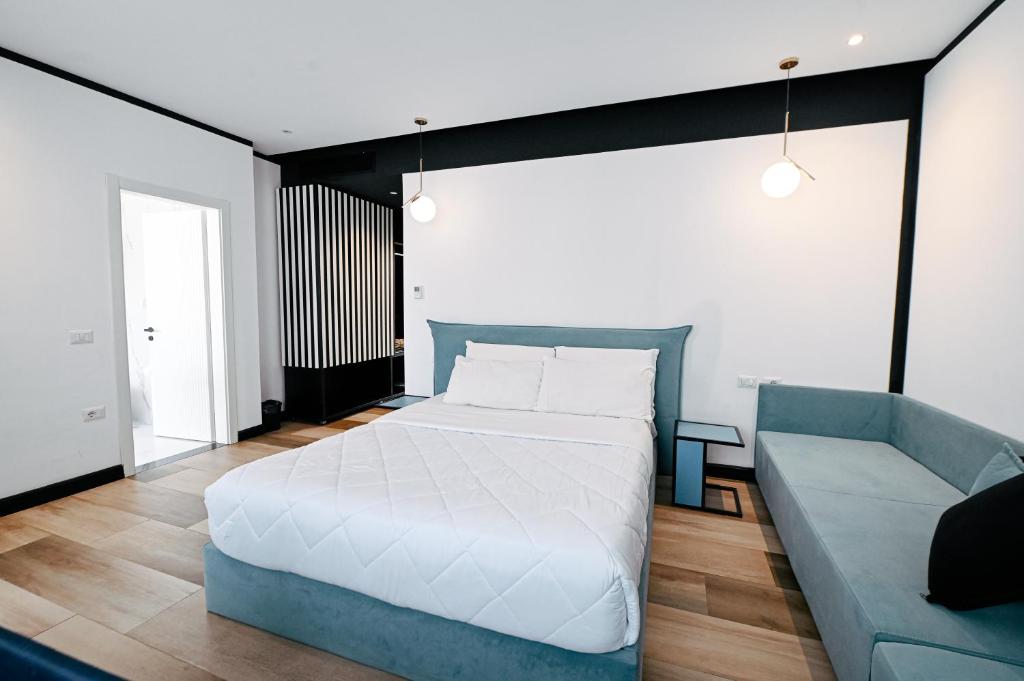 Royal G Max, Golem (updated prices 2025)