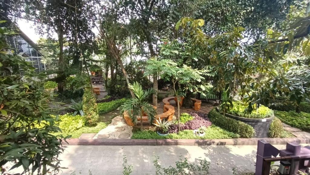 Chevilly Resort & Camp, Bogor (updated prices 2025)