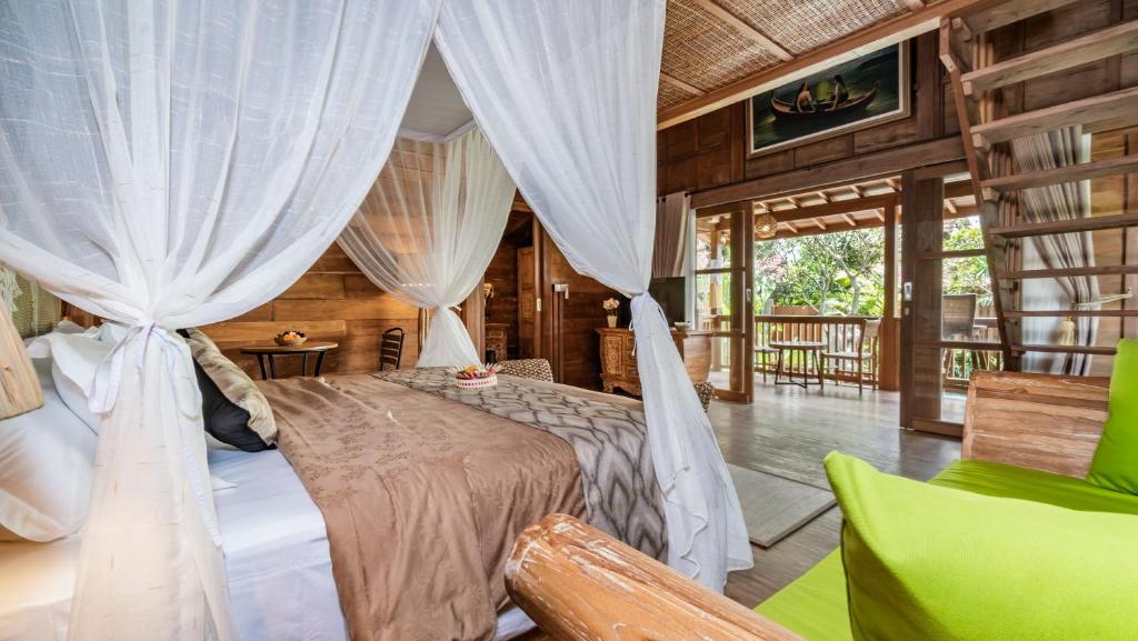 Kirani Joglo Villa Bali by Mahaputra, Sukawati (updated prices 2025)