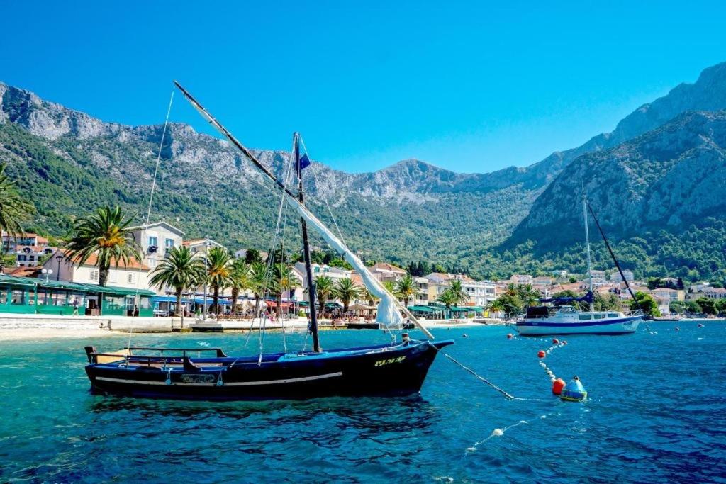 Vito, Gradac (updated prices 2025)