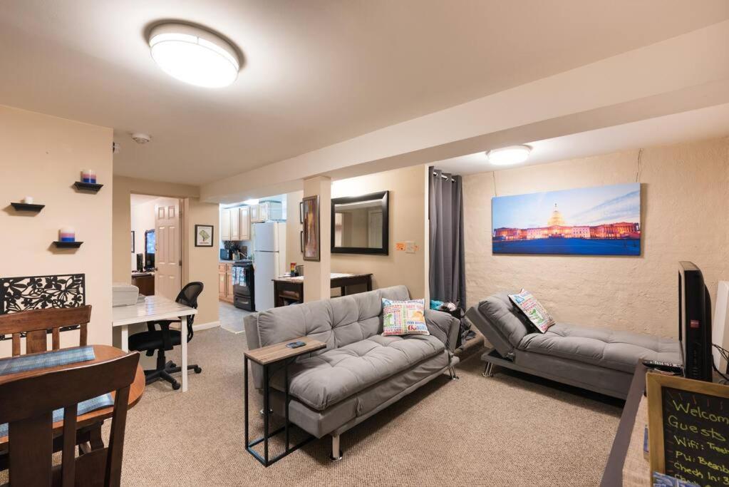 Cozy and Private English Basement Apartment, Washington (updated prices ...