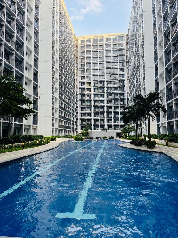 Shore 2 residences Tower 3 in Mall of Asia, Manila (updated prices 2025)