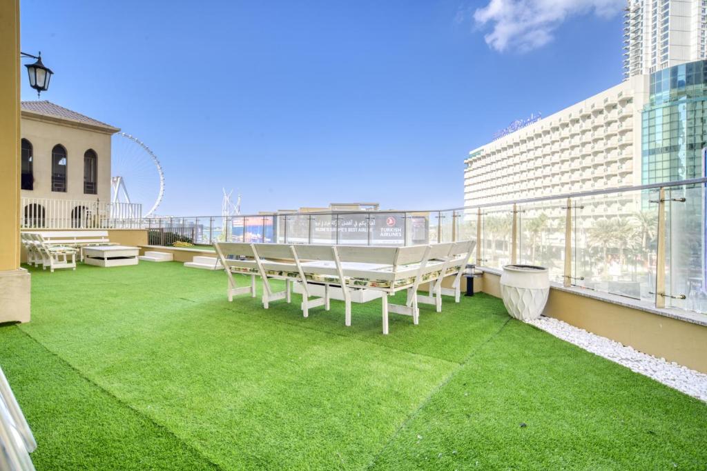 Luxurious 4 Bedroom Duplex with terrace & sea view, Dubai (updated ...