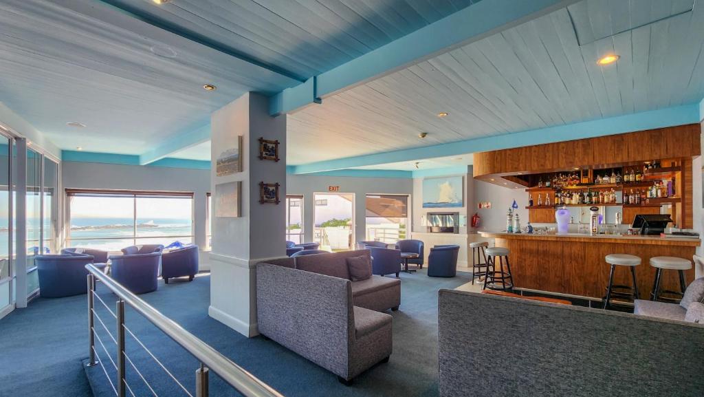 The Blue Peter Hotel, Bloubergstrand (updated prices 2025)