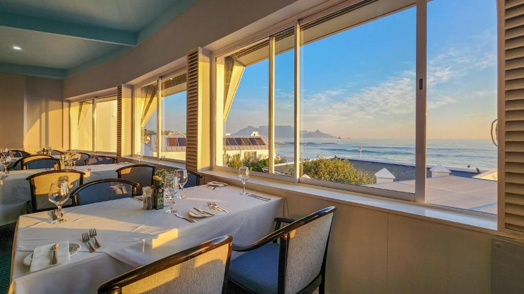 The Blue Peter Hotel, Bloubergstrand (updated prices 2025)