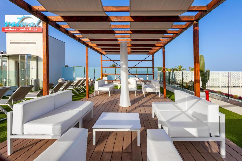 Alexandre Gala, Playa de las Américas (precios actualizados 2025)