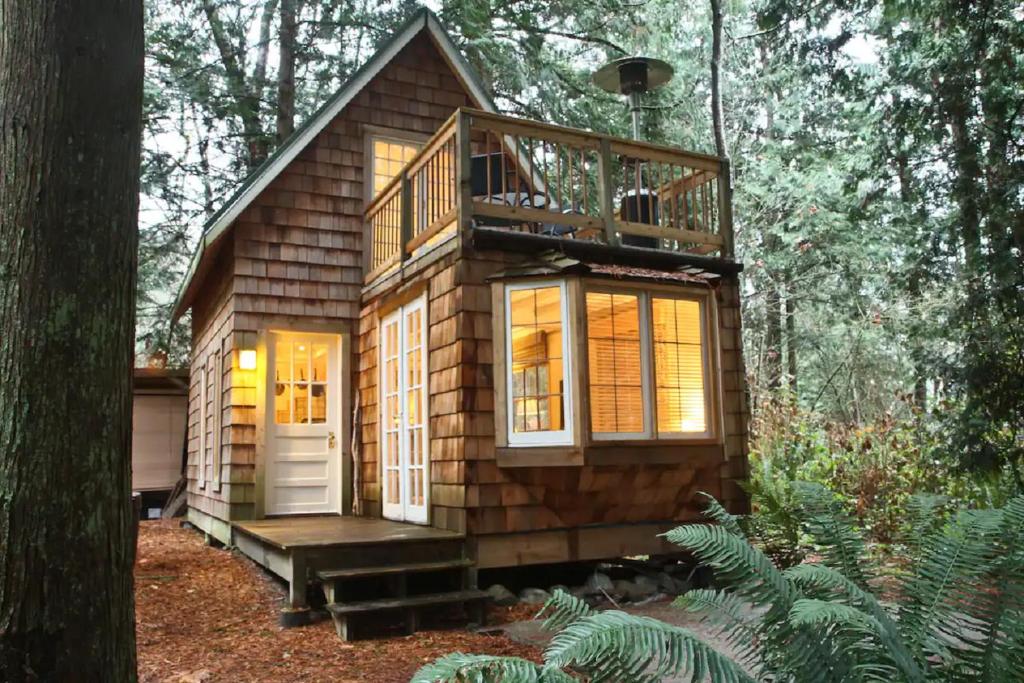 Lily Point Park Lodges, Point Roberts (aktualisierte Preise für 2026)