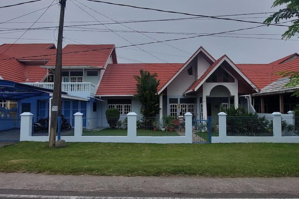 the Sharpes Place, Padang (precios actualizados 2025)