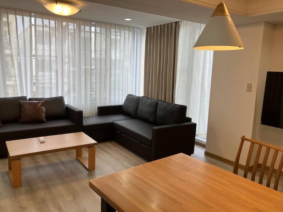 95㎡/駅徒歩7分/エレベータ付き/お洒落2LDK/Free wifi, Tokyo – Updated 2024 Prices