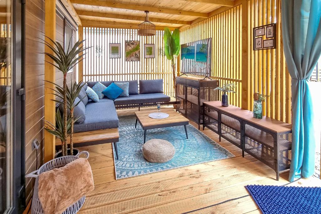 Mobile Home Zora House Biograd na moru - kamp Soline (크로아티아 비오그라드 나 모루 ...