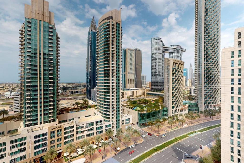 Standpoint Tower A - Perfect One Bedroom, Dubai (updated prices 2025)