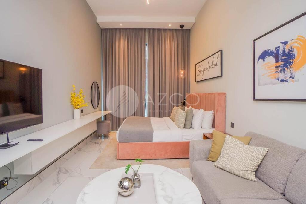 Lavish Studio Apartment in J One, Dubai (updated prices 2025)