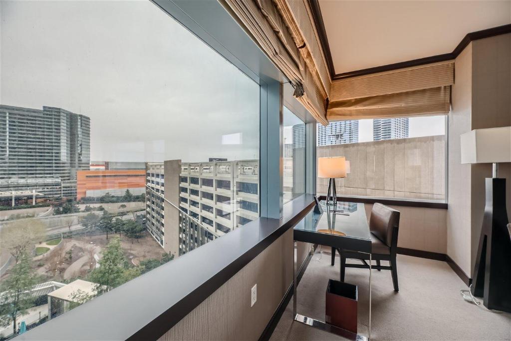 Vdara Corner Suite Review Club Lounge Review: Vdara Hotel & Spa, Las