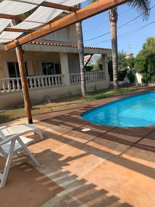 Increíble chalet con piscina y barbacoa, Alcanar (updated prices 2026)