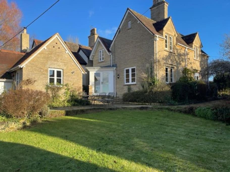 Beautiful Character Cottage in the Country, Chipping Norton (updated ...