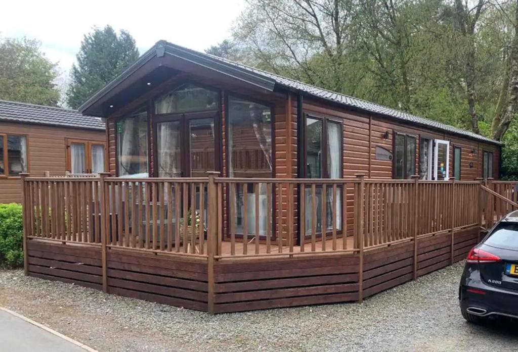 Stunning 3-Bed Lodge in Windermere, Windermere (updated prices 2024)