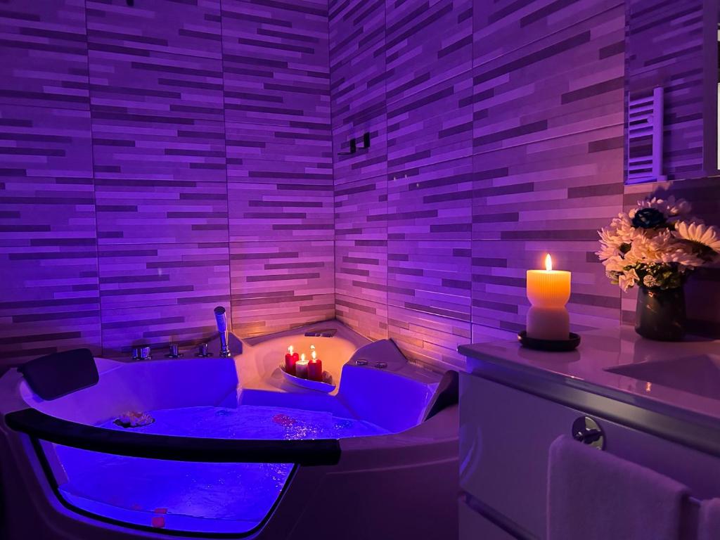 Suite Deluxe - Jacuzzi - Private Parking, Turin (updated prices 2026)
