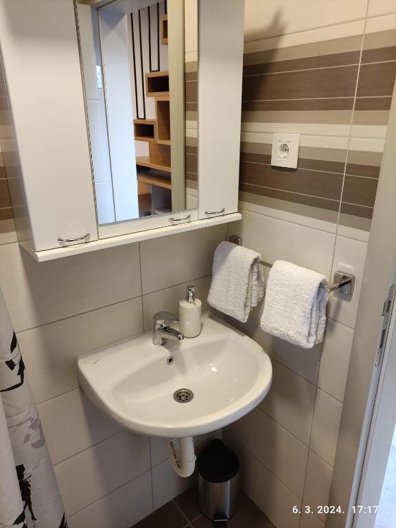 Nika 2, Palić (updated prices 2025)